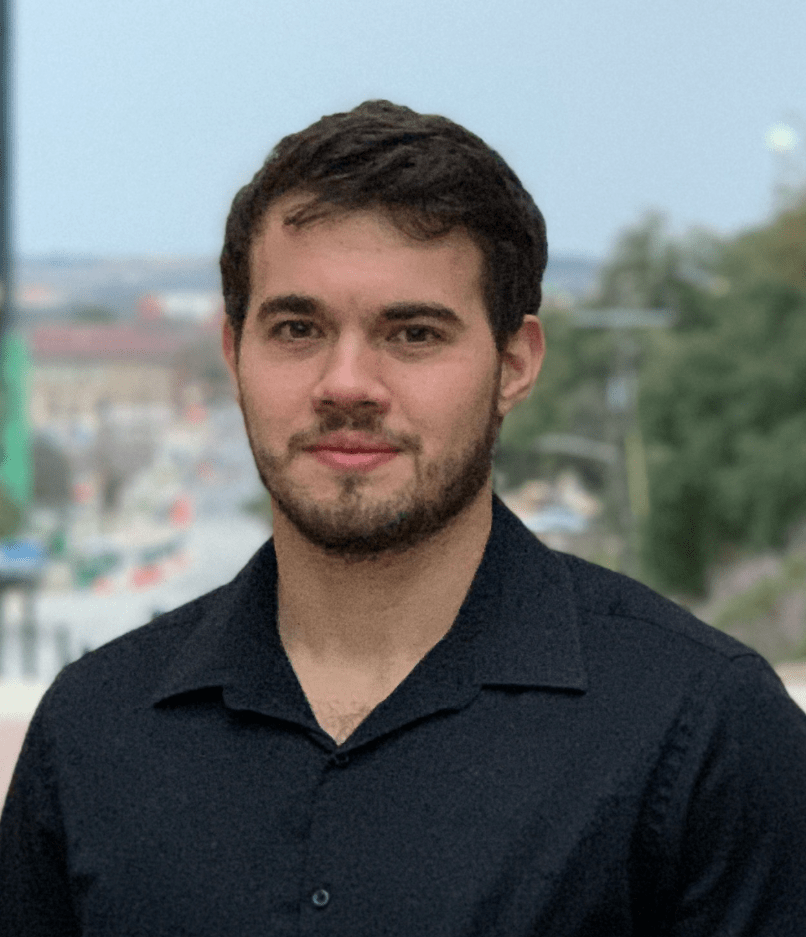 Ryan Ellis's Instagram, Twitter & Facebook on IDCrawl